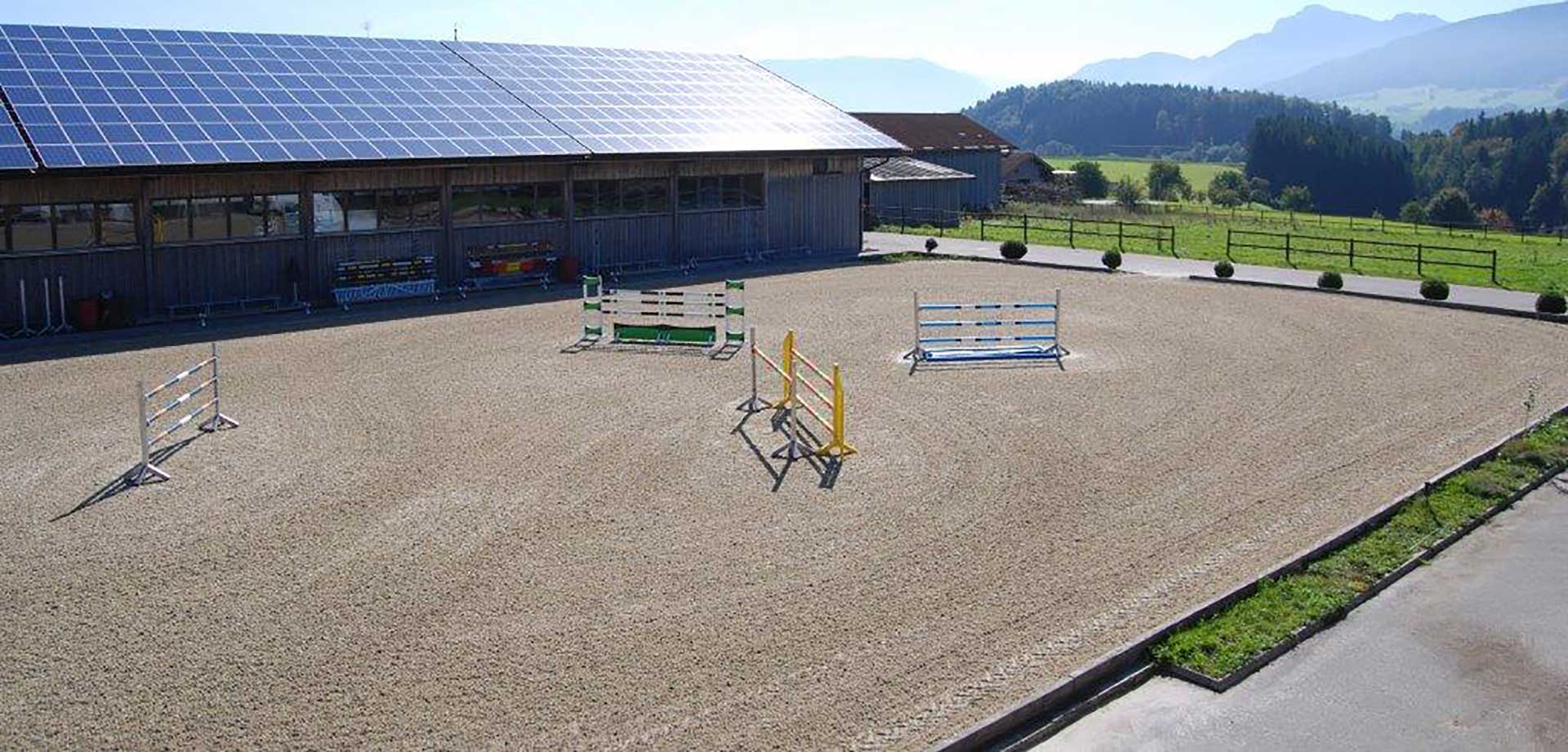 Reitsand für Reitplätze | stresan® Kirchhellener Sand